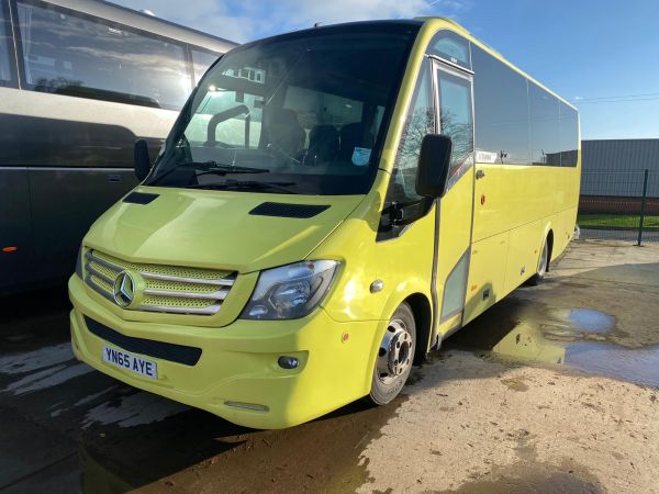 Mercedes 921L Turas 900 Luxury Coach